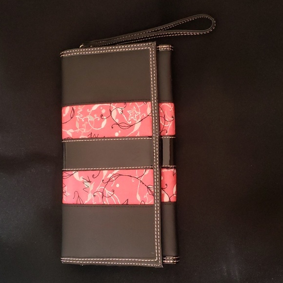 Mary Kay | Bags | Nwot Black And Pink Floral Genuine Leather Wallet ...